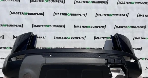 Range Rover Evoque Se Tech | rear bumper | Master of Bumpers